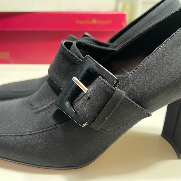 Sesto Meucci | Shoes | Sesto Meucci 8n Black Heel Wbuckle | Poshmark